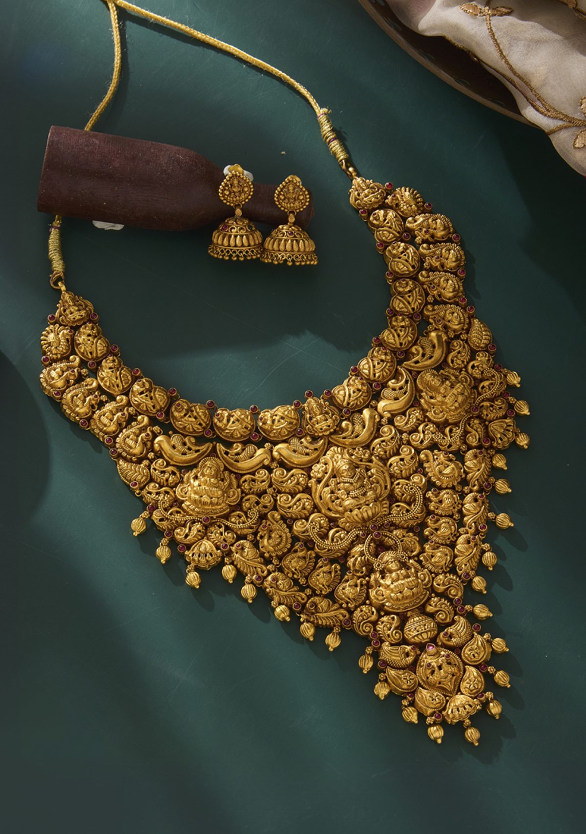 Best Gold Jewellers in Agra, Aligarh & Firozabad | Abhushan Jewellers